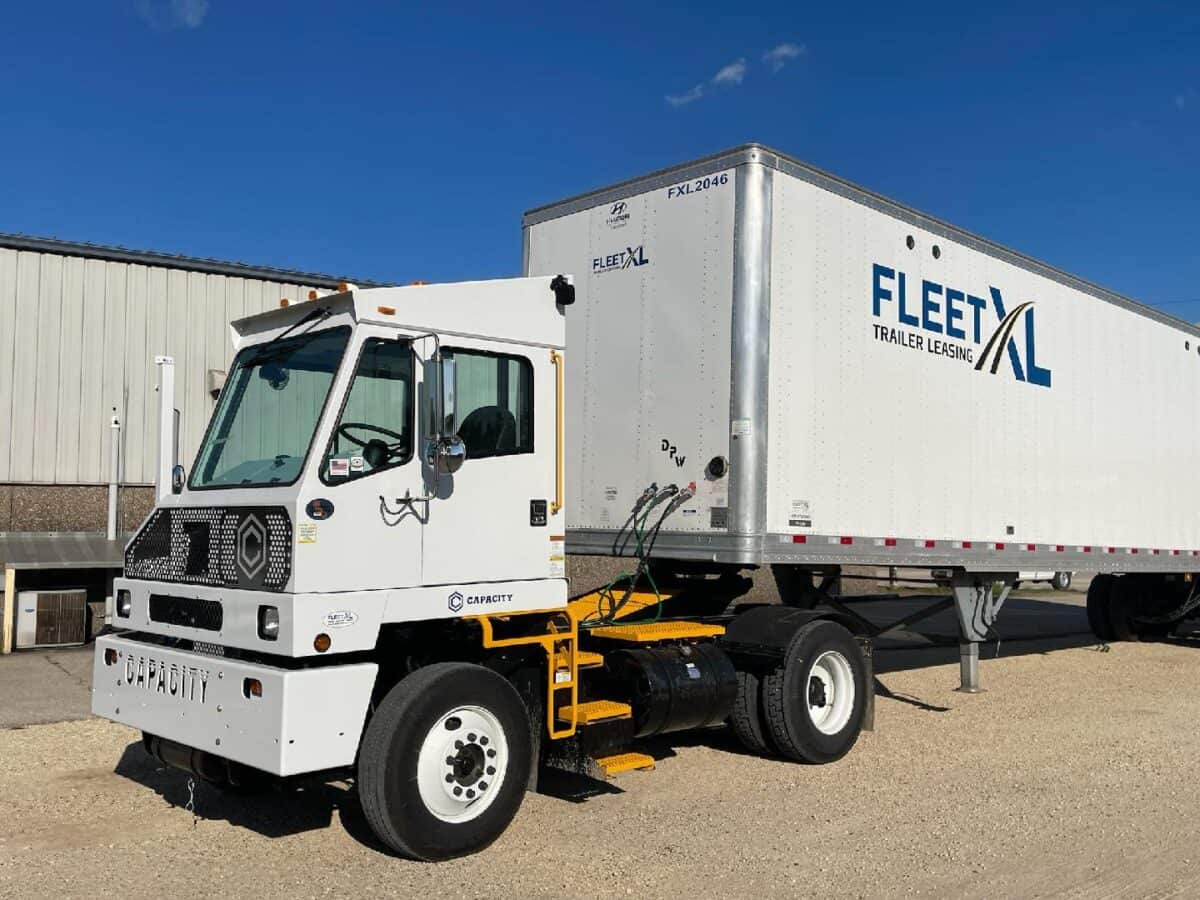 Spotter Truck, Yard Jockey Truck, Yard Spotter Truck - Lease